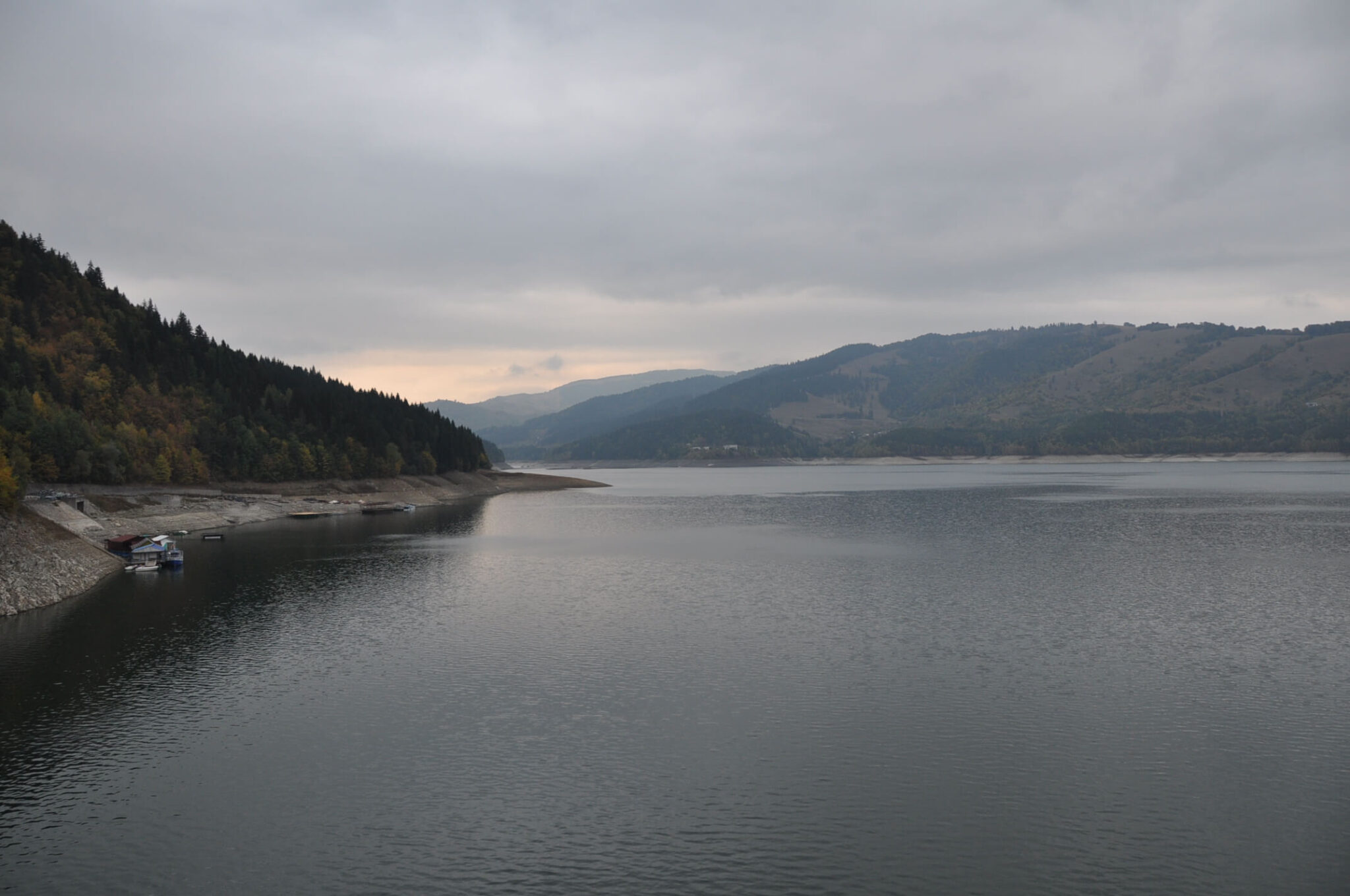 Lago Bicaz - Romania for All